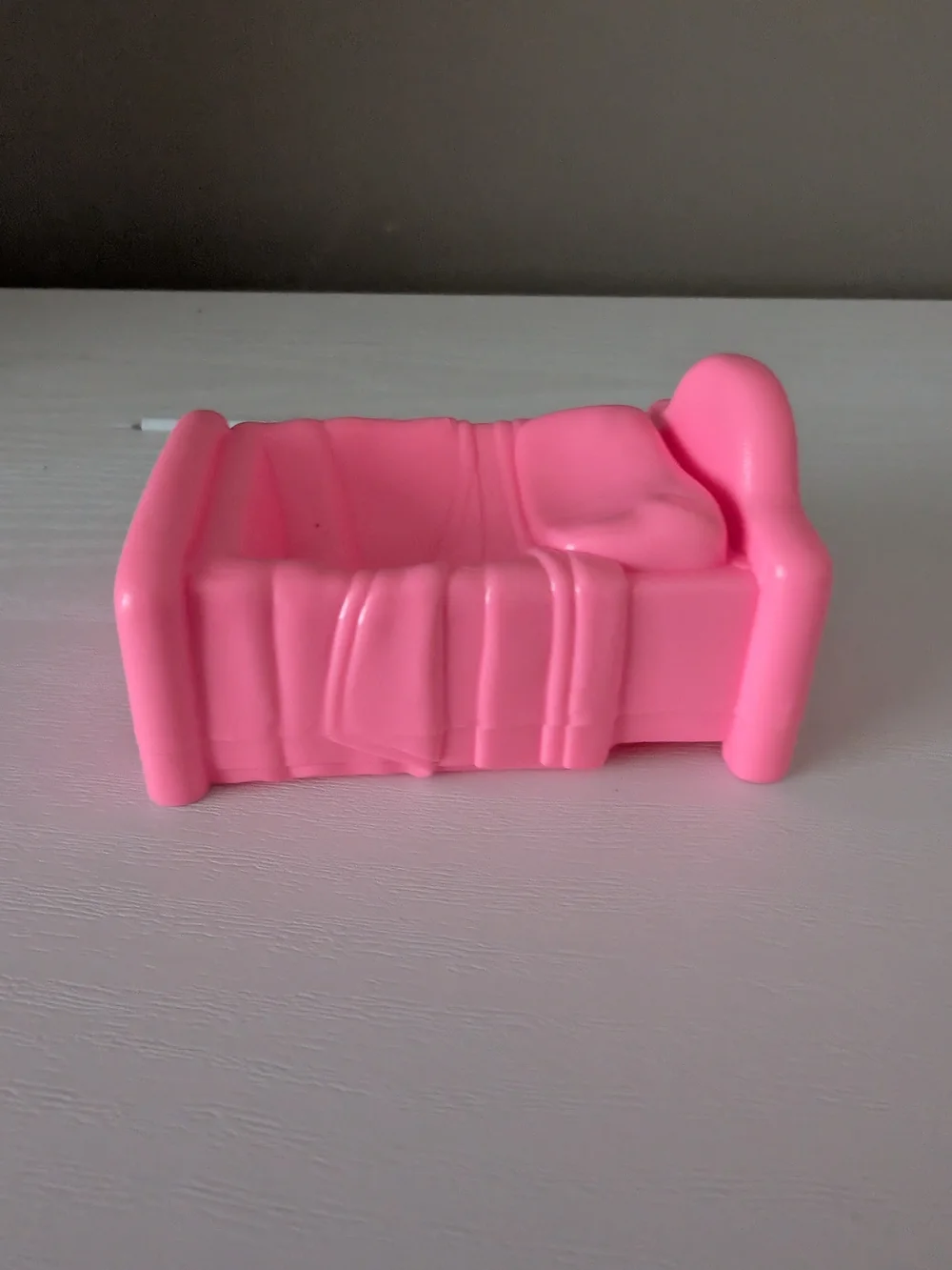 Toys | Vintage 1996 Fisher Price Little People Pink Bed For Figures ...